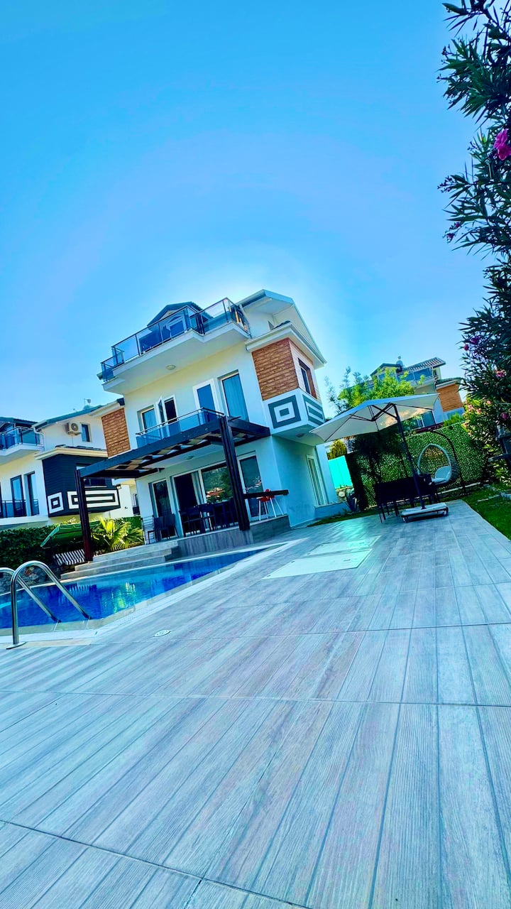 ÖLüdeniz’e 5 Dakika | ŞıK, Ferah Ve ÖZel Villanız - Ölüdeniz