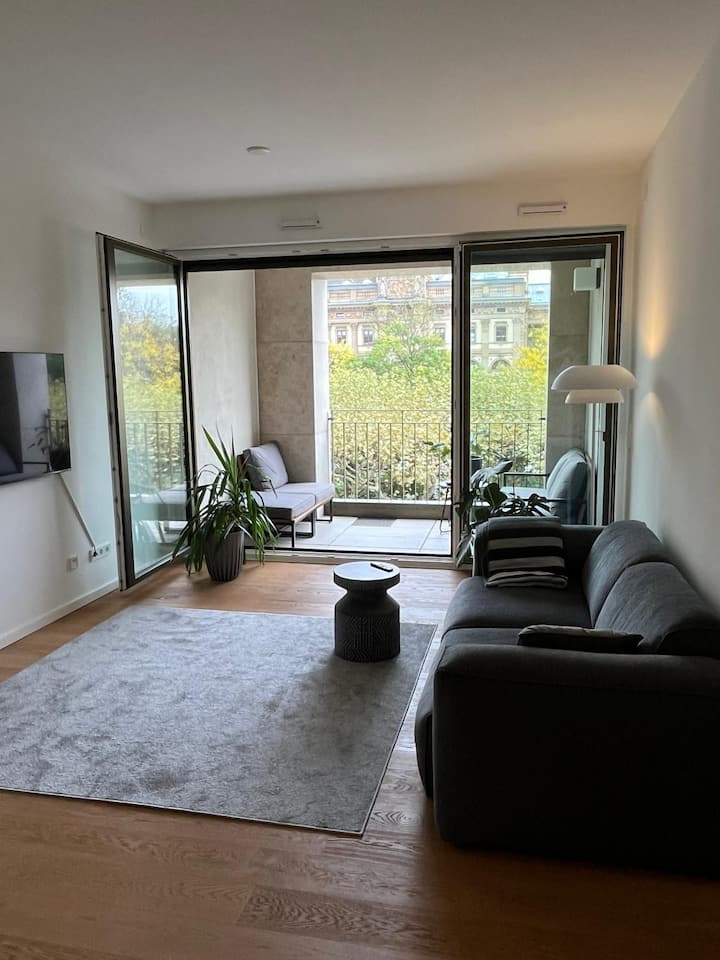 Executive Apartment With Balcony + Smart - Wiesbaden