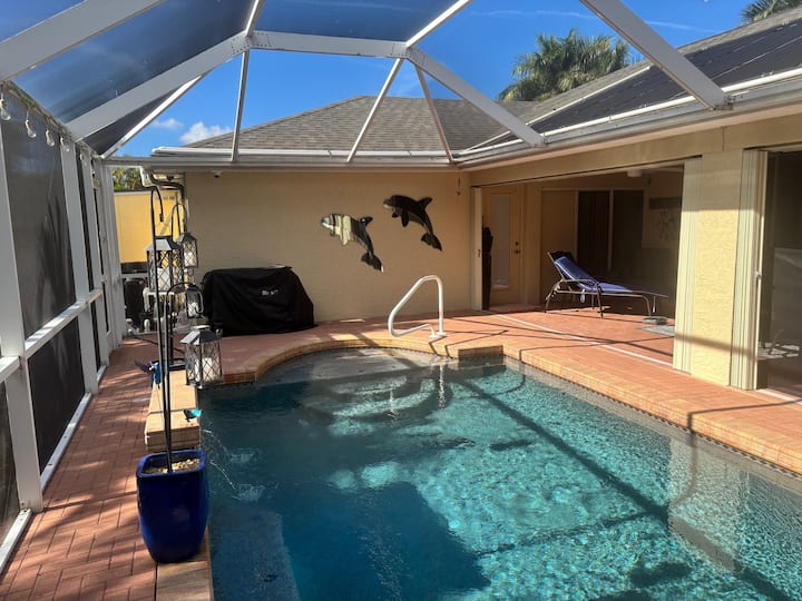 Private Home 4/2 Heated Pool / E-bikes - Cape Coral, FL