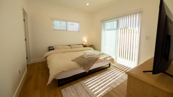 Luxury 2br Near Disney Family Friendly Privateyard - Irvine, CA