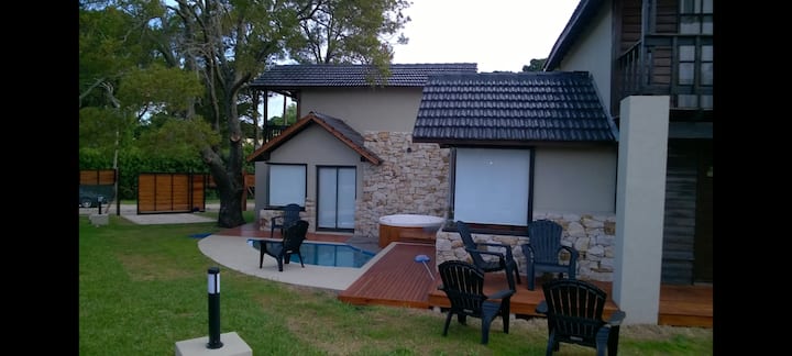Cabañas Acantilados - Mar del Plata
