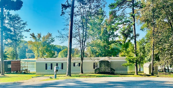 Lake House Special - Denver, NC