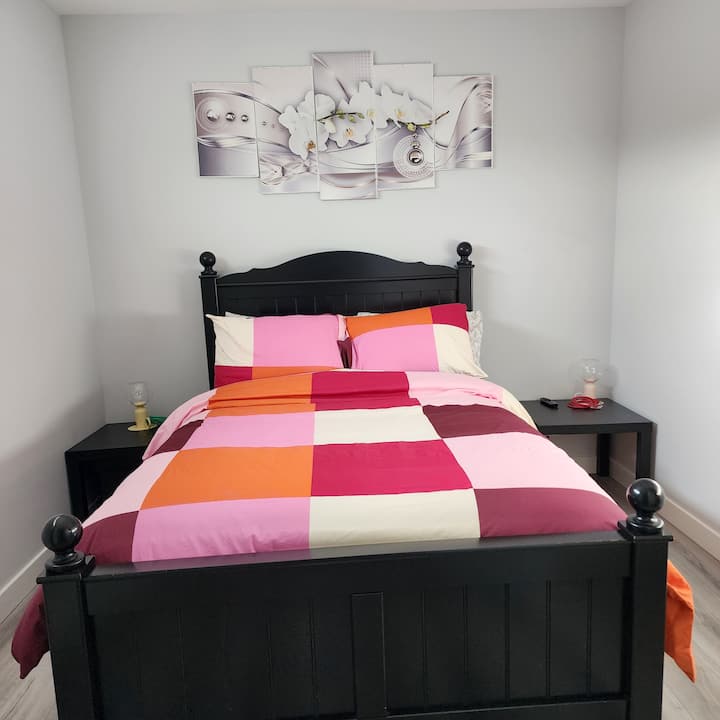 Entire Place Guest Suite - Grande Prairie