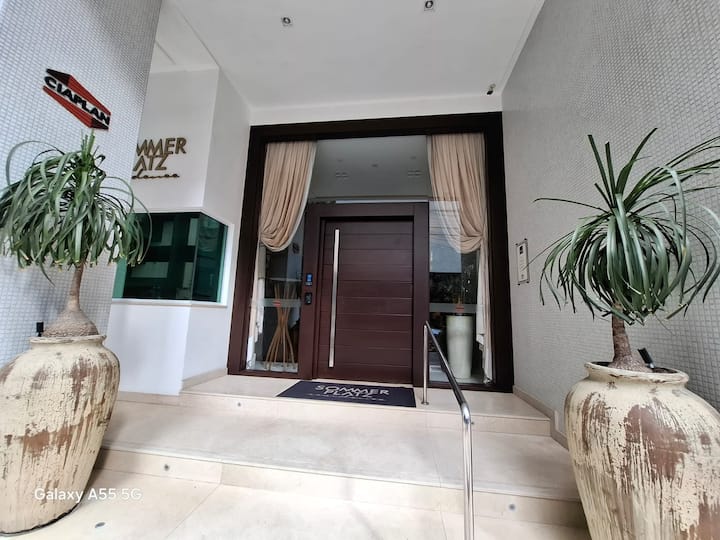 Magnífico, Três Suítes - Balneário Camboriú