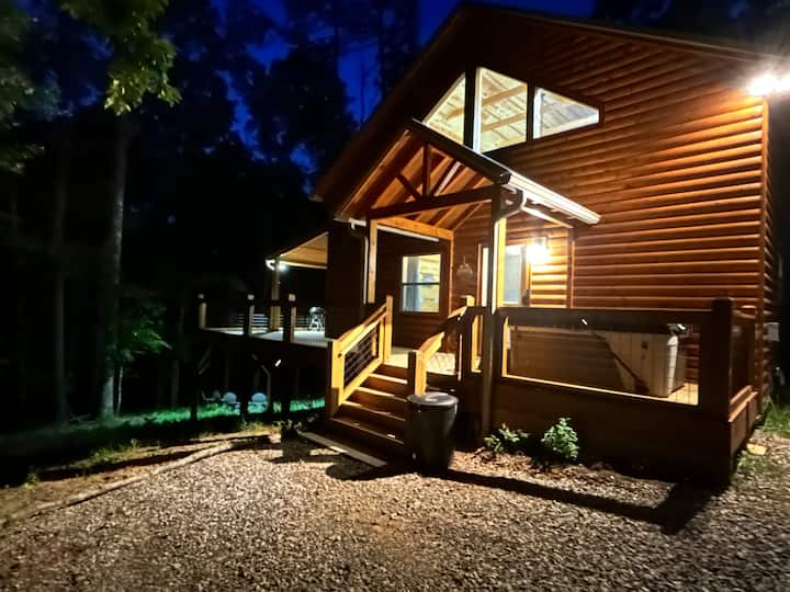 Cozy Mountain Retreat W/hot Tub, 15 Min To Casino! - Murphy, NC