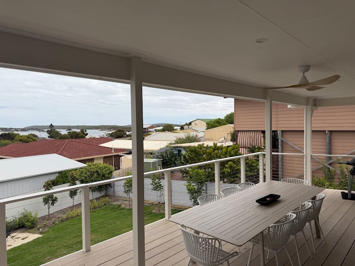 The Bay House - Coffin Bay