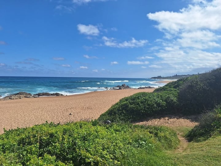 Stroud Cottage,anerley Beach,quaint Seaside Home - Port Shepstone