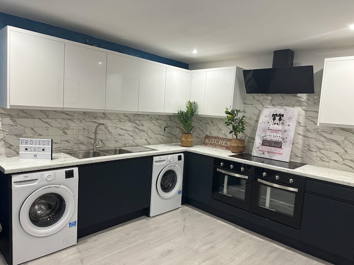 Lovely Modern Room - Coventry