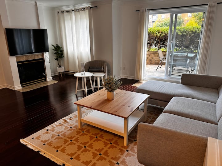 Warm Apartment Very Well Located - Longueuil