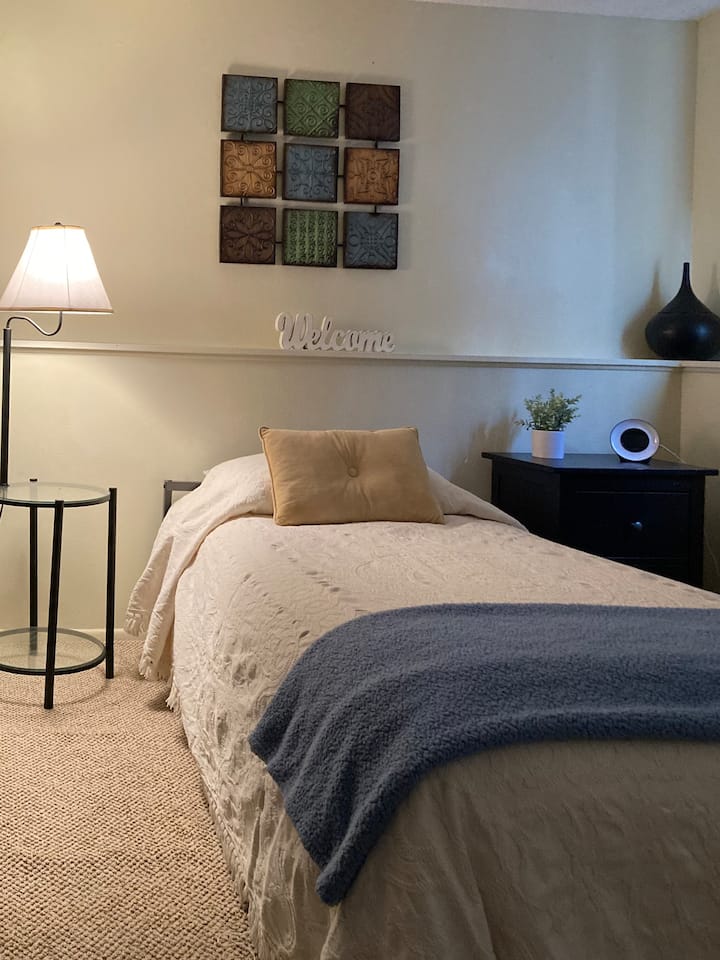 Visiting For Work Or Play? Central Location Here. - Lakewood, CO