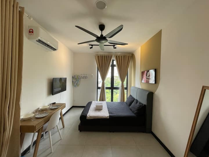 Big Window Washing Machine Muji Studio W06c Aa - Kuala Lumpur