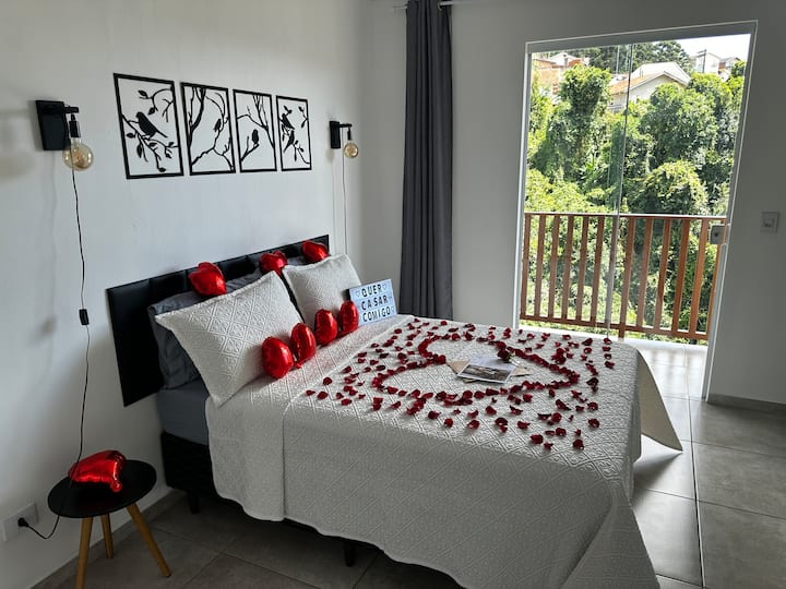 Um Refúgio, Completo, Confortável E Privativo. - Campos do Jordão