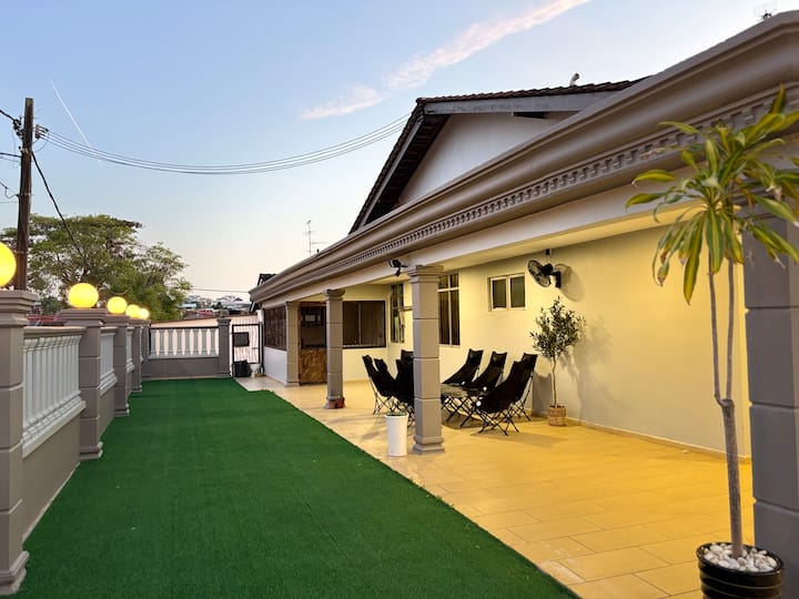 Johor Bahru/5min Mid Valley/taman Sentosa大丰/4b2b - Johor Bahru