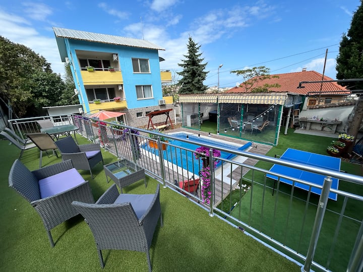 12 Person Villa,  Jacuzzi & Seasonal Heated Pool - Bulgaria