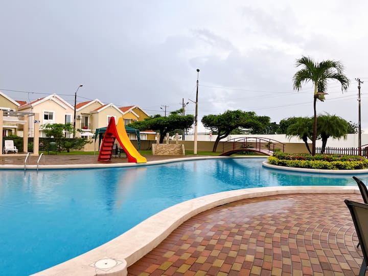 Hospedaje En Guayaquil Casa Piscina Y Garaje - Los Rios