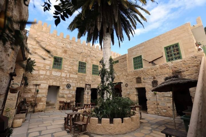 Résidence Hbiba
 Studios. - Tunisie