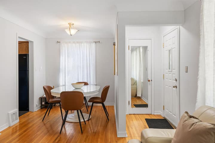 Perfect Stay! 4 Bdr In East End - Windsor, ON, Canada