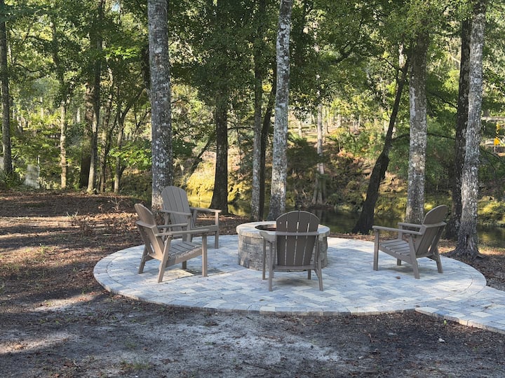Peaceful River Getaway – Dog Friendly! - Ichetucknee Springs State Park, Fort White