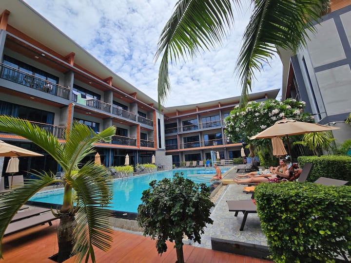 Cobel Phi Phi Deluxe Pool View - Ko Phi Phi Don