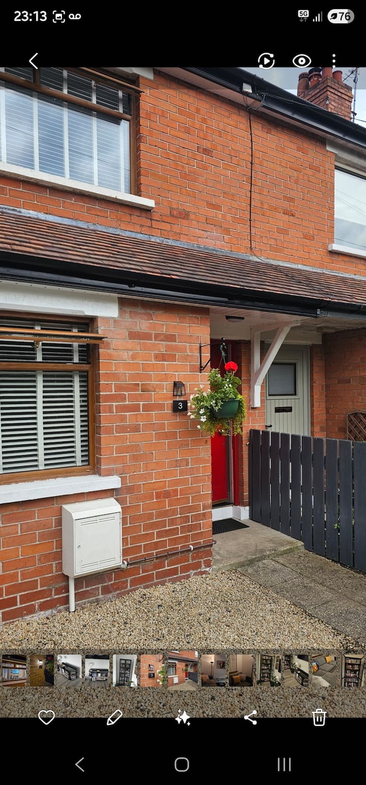 Stylish, Tranquil House - Belfast
