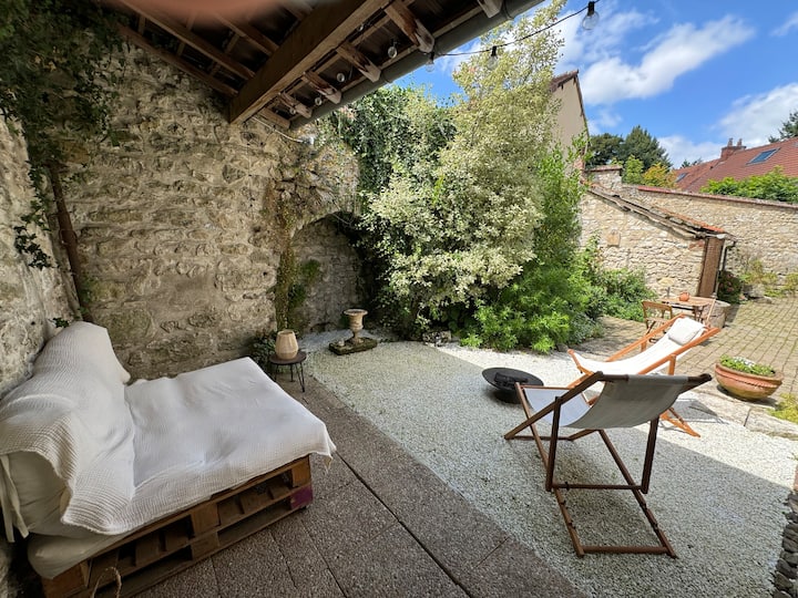 Refuge Romantique Avec Jardin Près Château Bizy - Giverny