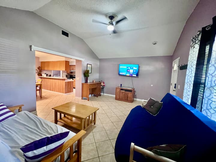 Sleeps 10  Garage + Parking  Near Kings Bay/i-95 - Kingsland, GA