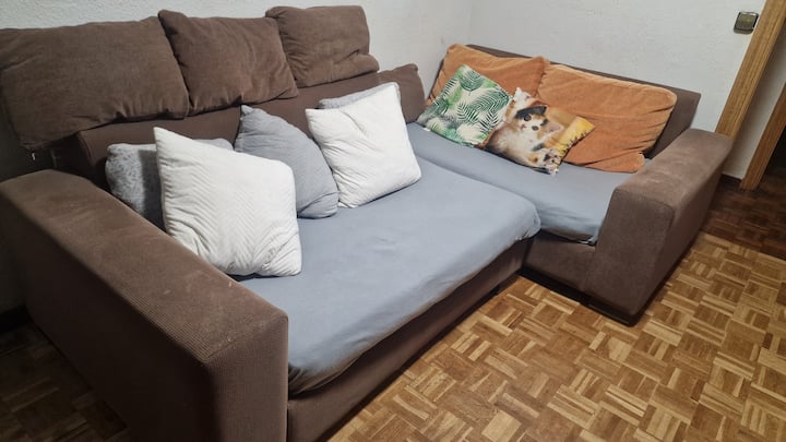 Cómoda Habitación Por Temporada - Meco