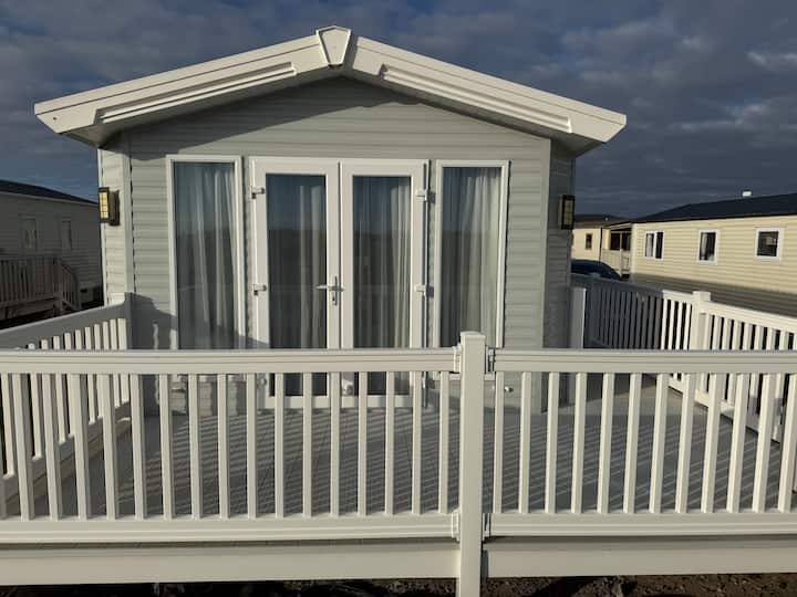 The Dunes View - Grannies Heilan’ Hame - Dunrobin Castle & Gardens