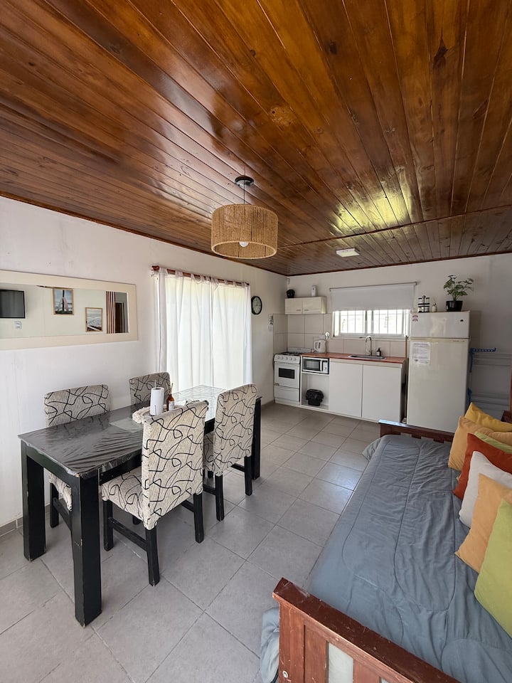 Casita A Dos Cuadras Del Mar - Miramar