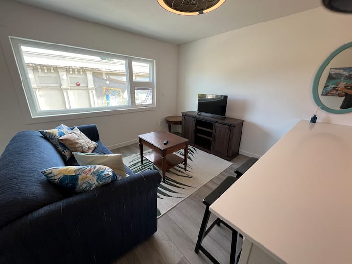 The Murals Suite - Chemainus