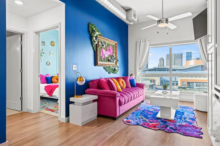 Girls Getaway! Pool-walk To Broadway-city Views! - Nashville, TN