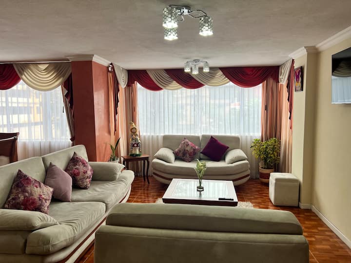 Dpto. Quito Norte Udla Granados Olympic Stadium - Quito