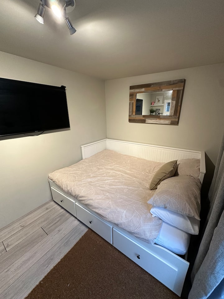 Private Bedroom And Kitchenette In Lovely Garden - Newbury