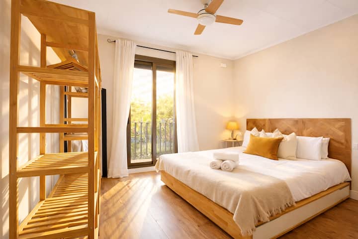 Cozy 2br In Heart Of Eixample/plaza Universidad - Barcelona