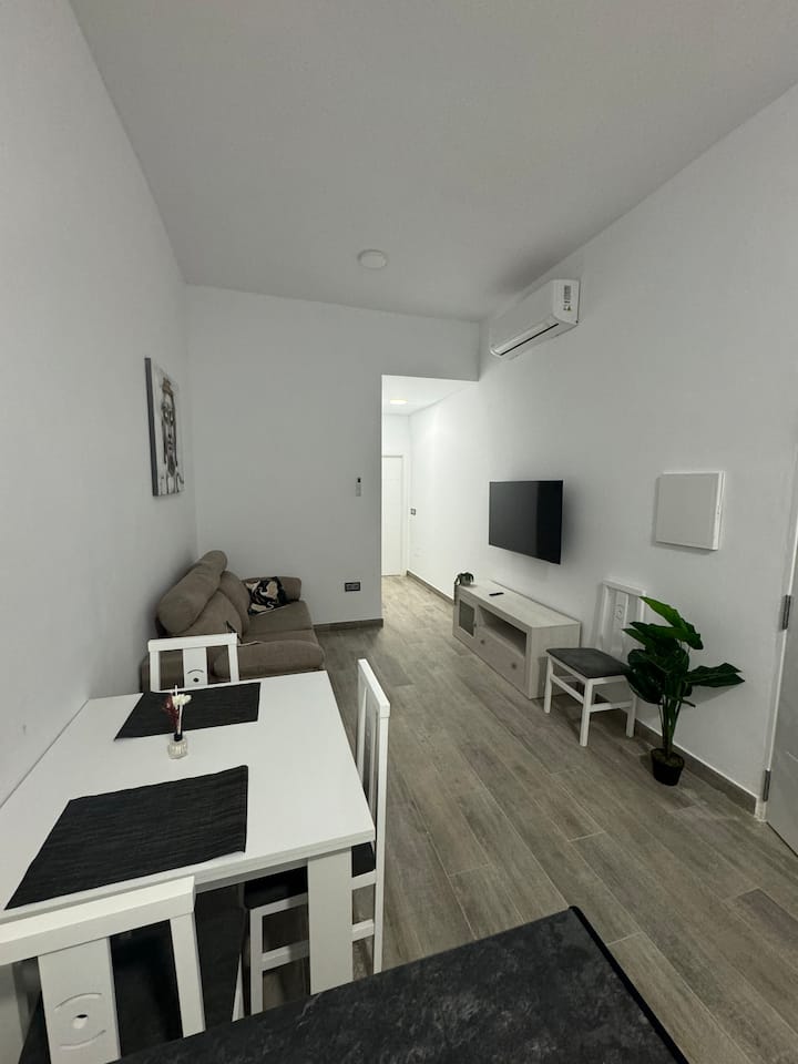 Estudio  Entero - Mérida