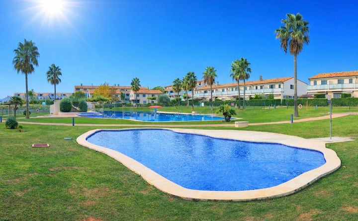 Tu Lugar Soñado: Lifestyle Premium, Pool & Confort - Ulldecona