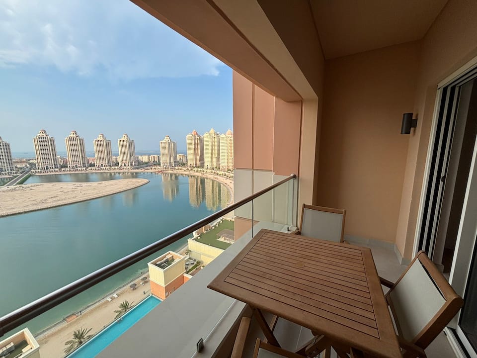 Doha Apartment Vacation Rentals - Doha Municipality, Qatar | Airbnb
