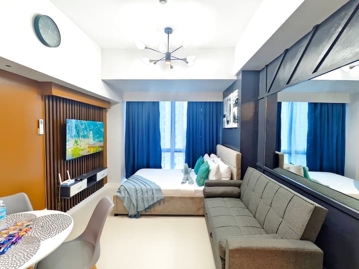 38 Park Avenue It Park Newly Furnished/ Gym + Pool - Cebu