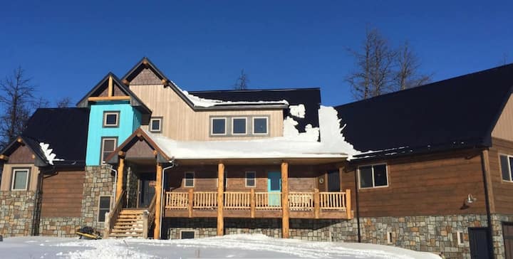 Black Timber Apartment - Colorado Springs, CO