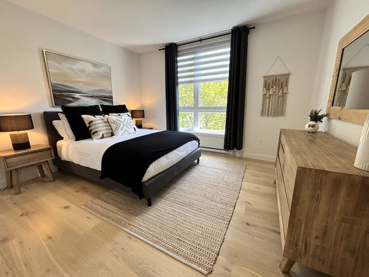 Le 303 : Spa/foyer/navette/air Climatisé - Mont-Tremblant