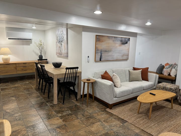 2 Br + 1 Flex Rm + 5x6 Shed - Niles, IL