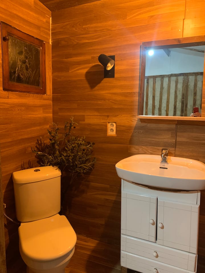 Cabañas Rurales Con Piscina Privada De 2-10 Plazas - Fortuna