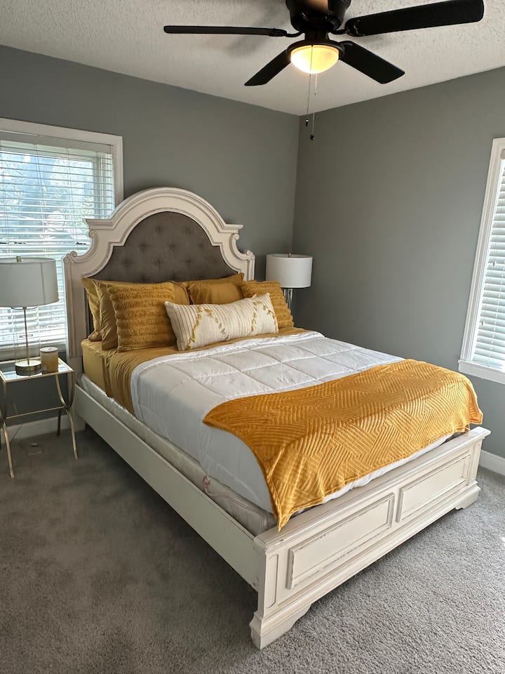Zen’s Place Your Centrally Located Retreat In Al - Mobile, AL