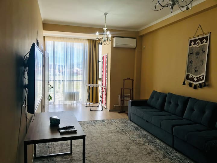 Cozy Apartment Bishkek - Bishkek