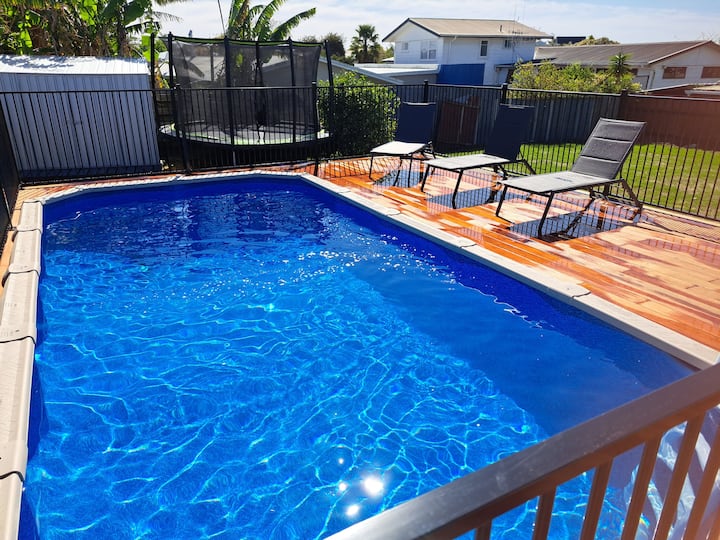 3 Bed Family Home Bayfair Doorstep - Tauranga