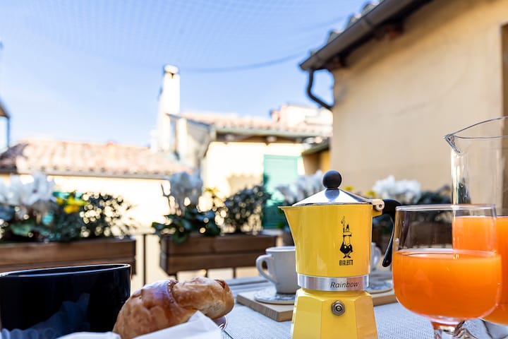 Flat With Terrace In S. Stefano - Bologne