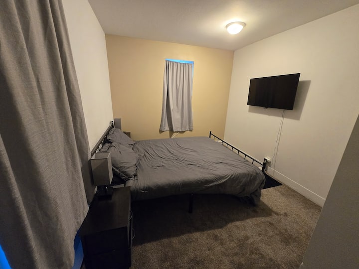 Simple Stay In Middle Of City 4 - Sioux Falls, SD