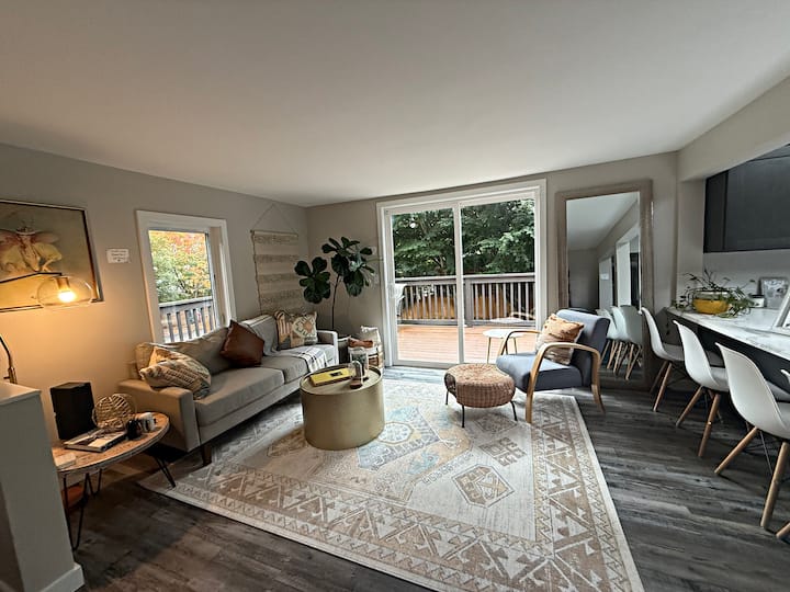 Cozy South Seattle 3 Bedroom Home - 西塔科