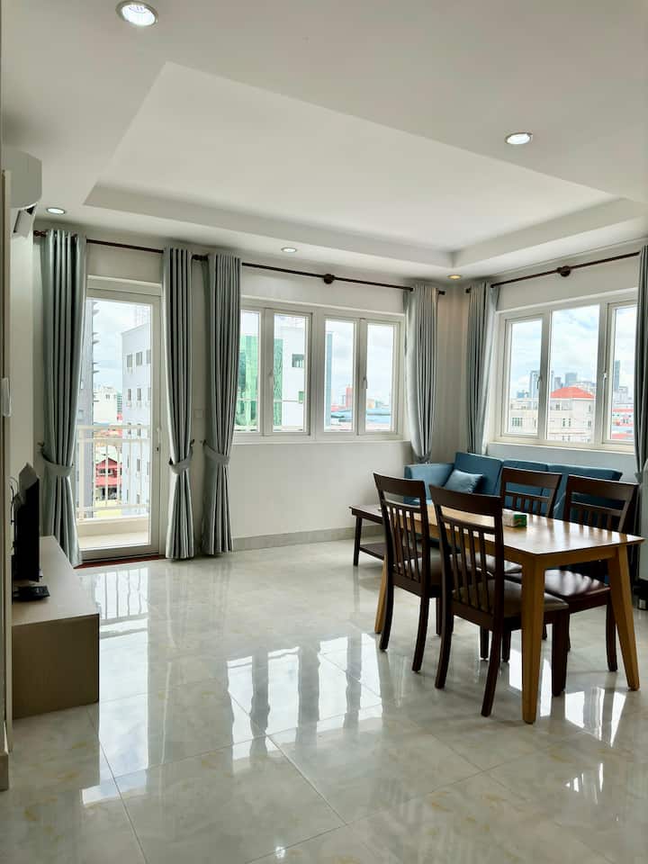 2 Bedroom Serviced Apartment In Cbd On 6th Floor - Phnom Penh