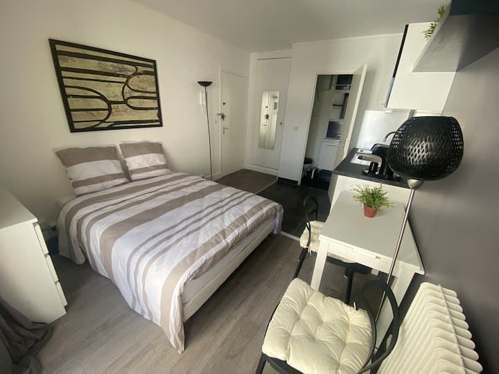 Appartement  Courbevoie La Défense - ibis Paris la Défense Esplanade